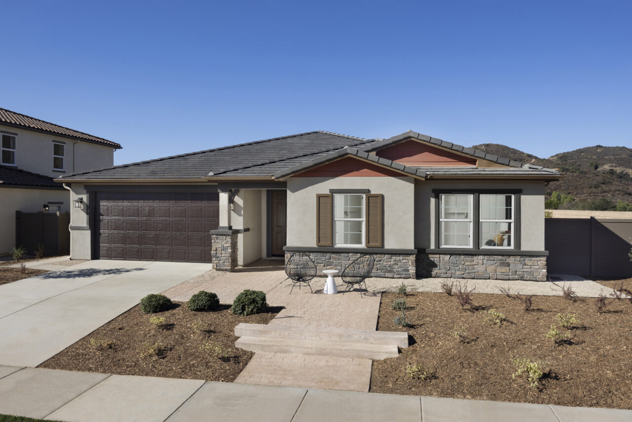 Wildfire Prepared Home - A Program of IBHS - Media Resources - Dixon Trail